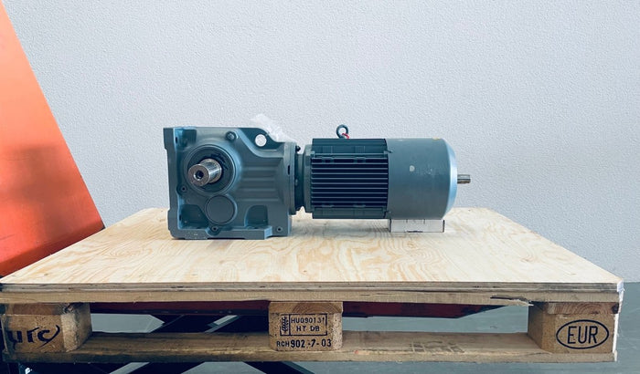 SEW-EURODRIVE Getriebemotor K77 DV112M4/BMG/HR/TF/ASB8 Nr. 01.12741974