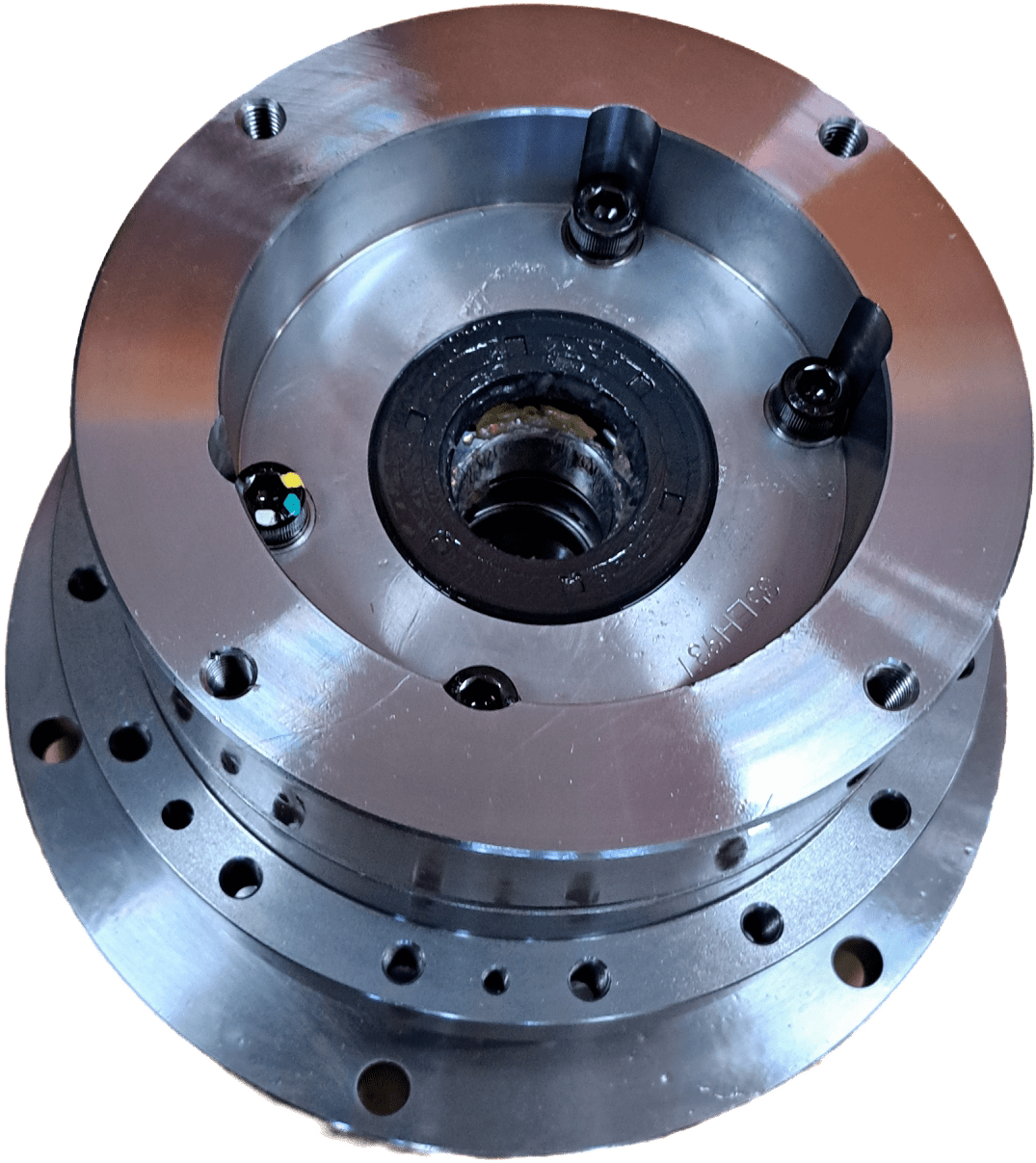 Nabtesco precision gearbox with hollow shaft - KLEMA Maschinenhandel